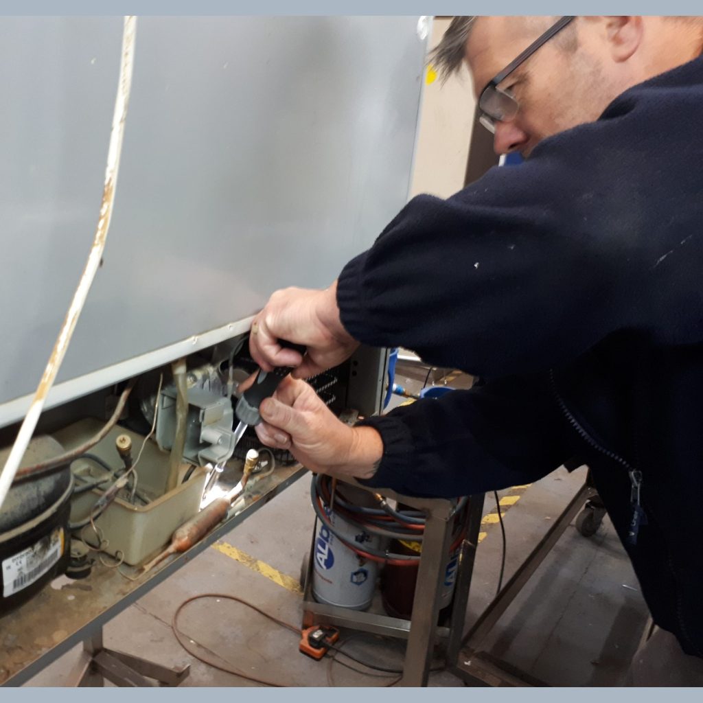 Service & Maintenance